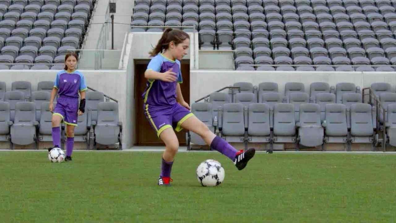 How to Do a Step Over | MOJO Sports