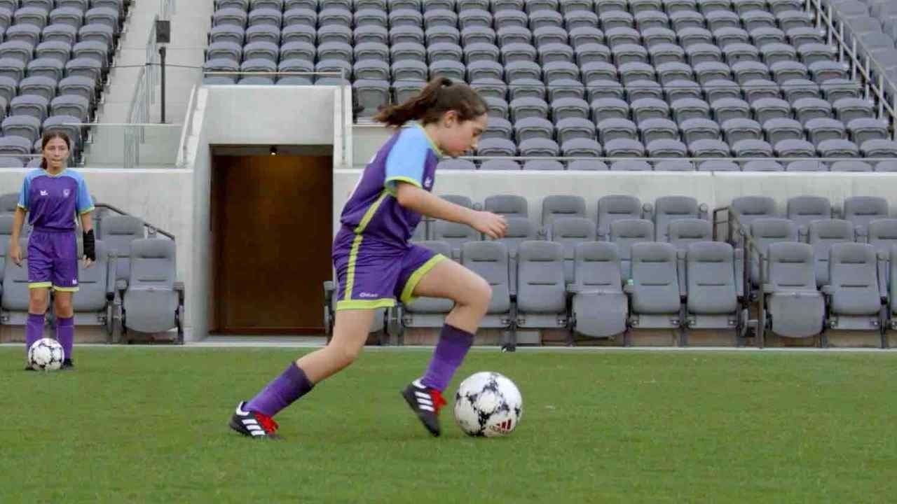 How to Do a Step Over | MOJO Sports