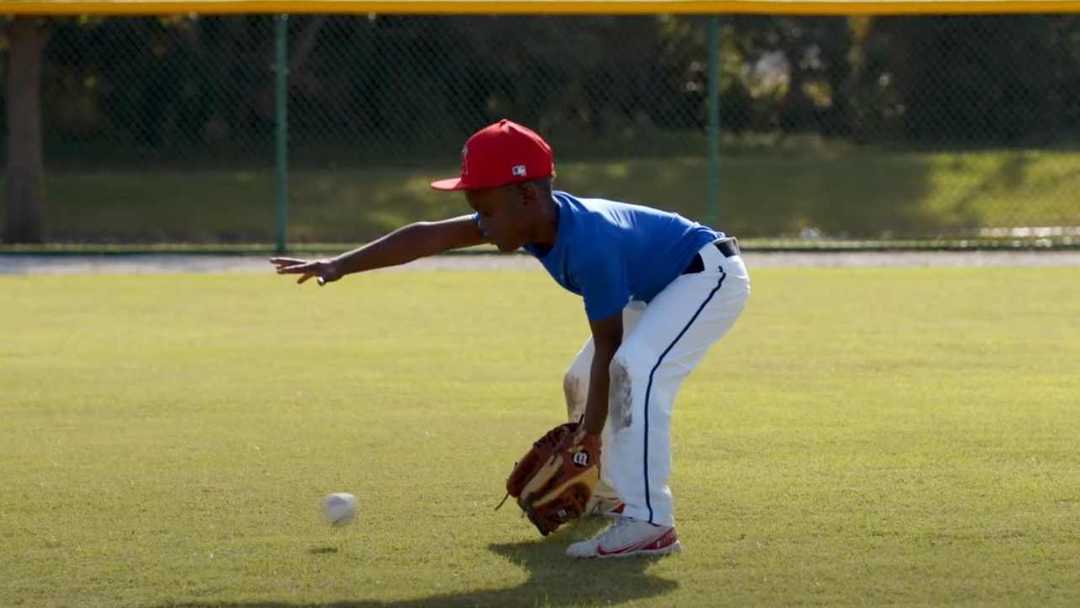 4 Go-To Ground Ball Drills for Beginners | MOJO Sports