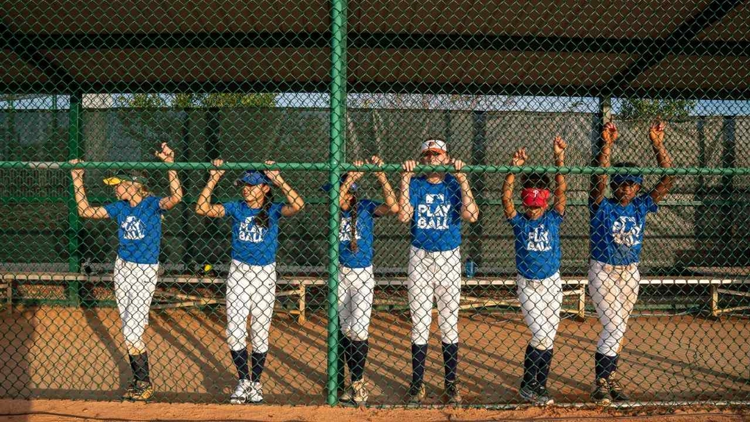 The Secret Language of Youth Softball | MOJO Sports