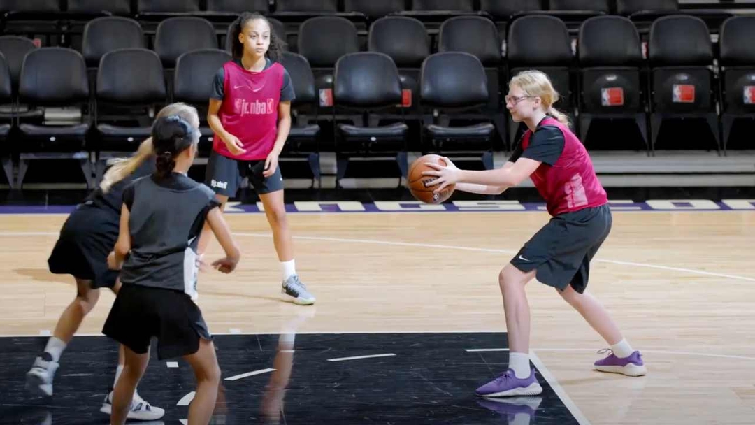 3 Beginner Basketball Drills that Teach How to Pivot | MOJO Sports